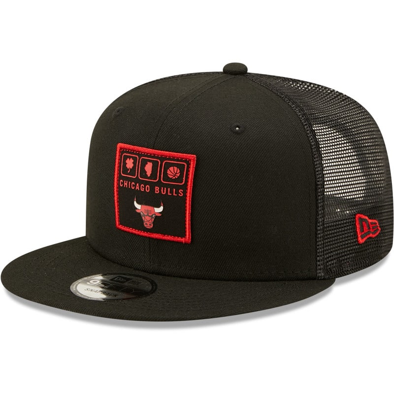 The perfect holiday gifts for the Chicago Bulls fan