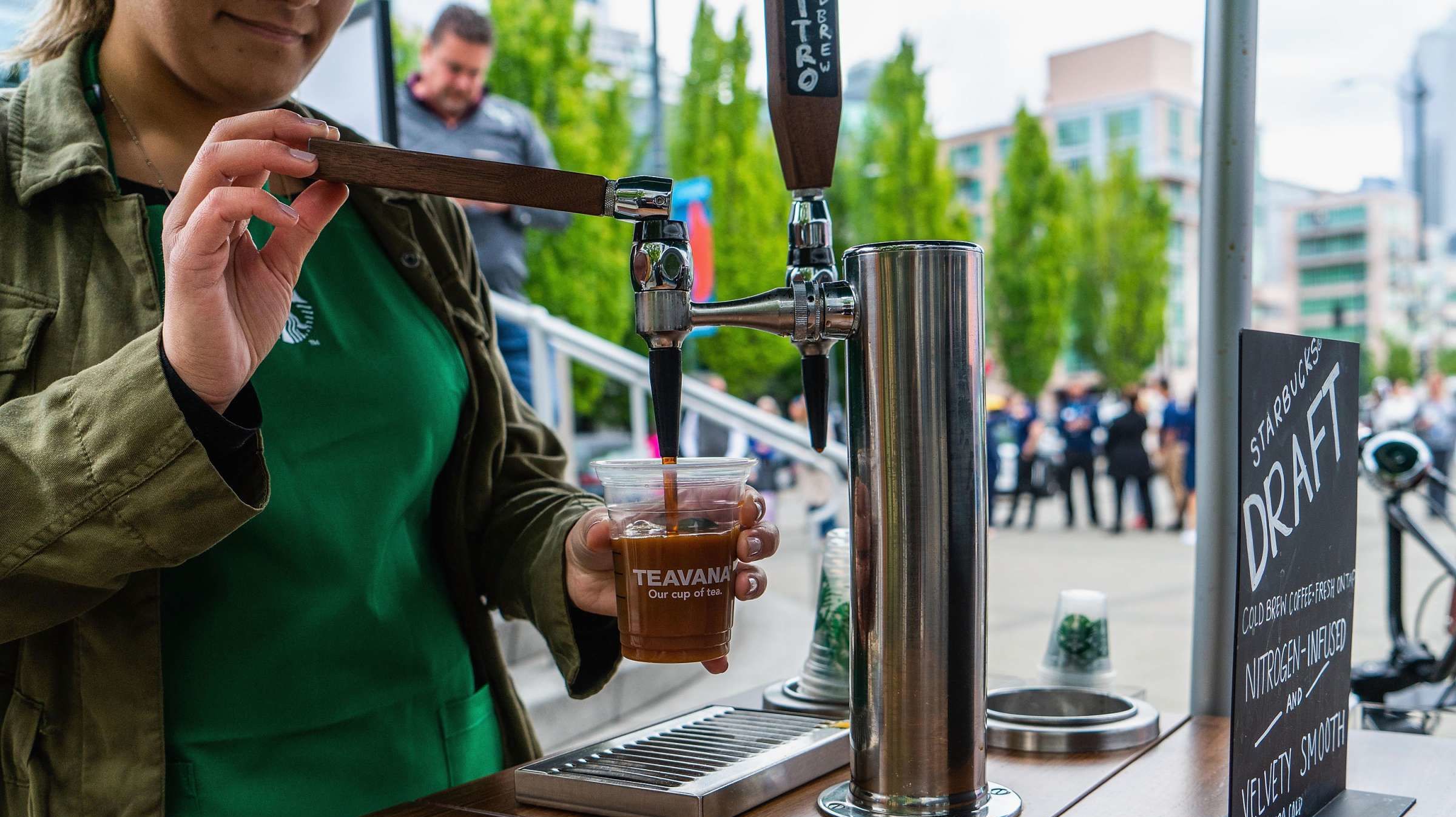 12 Secrets Of Starbucks Employees Mental Floss 12-secrets-of-starbucks-employees-mental-floss