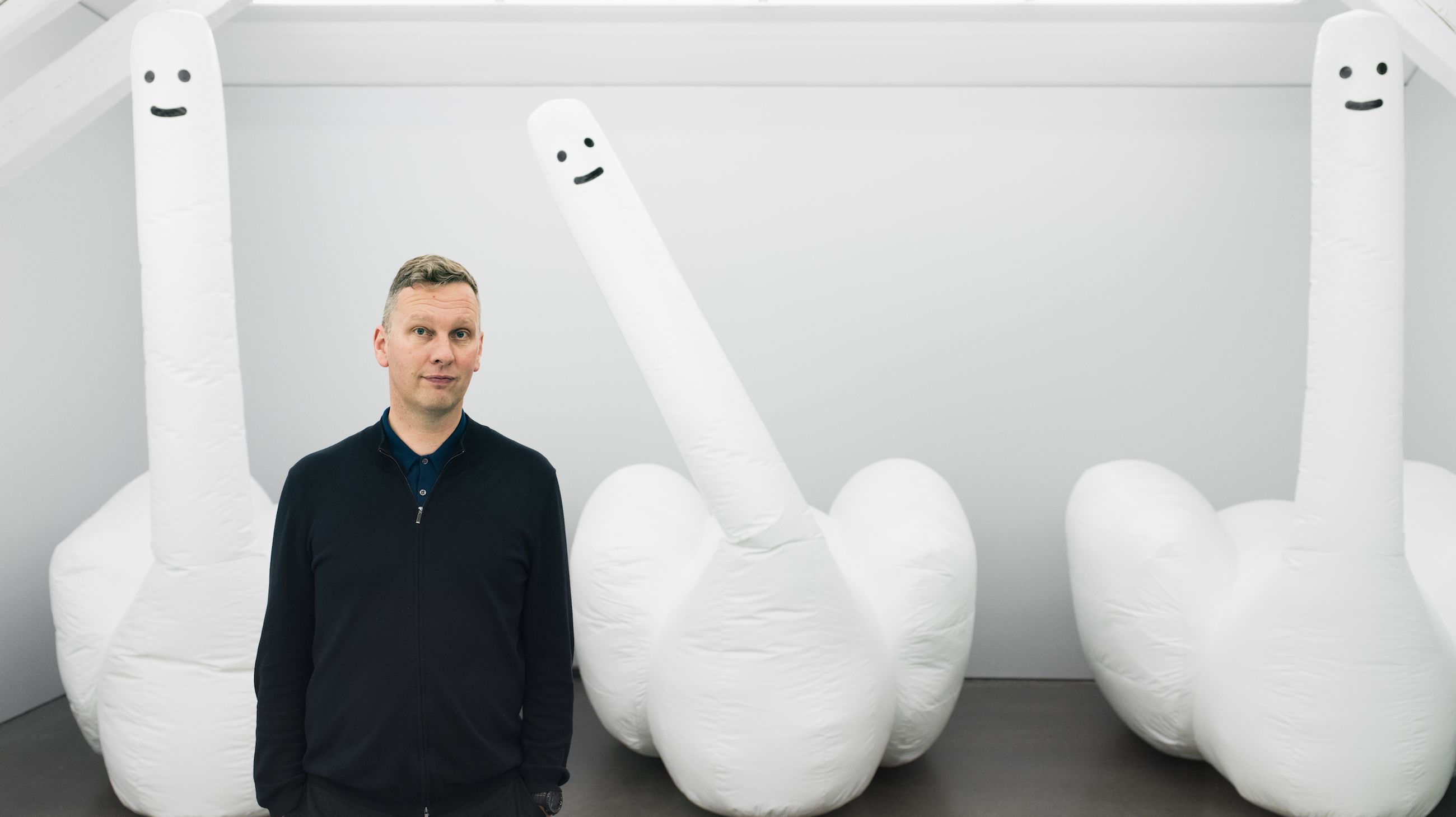 David Shrigley's Inflatable 'Swan-Thing' Installation Comes to Life in ...