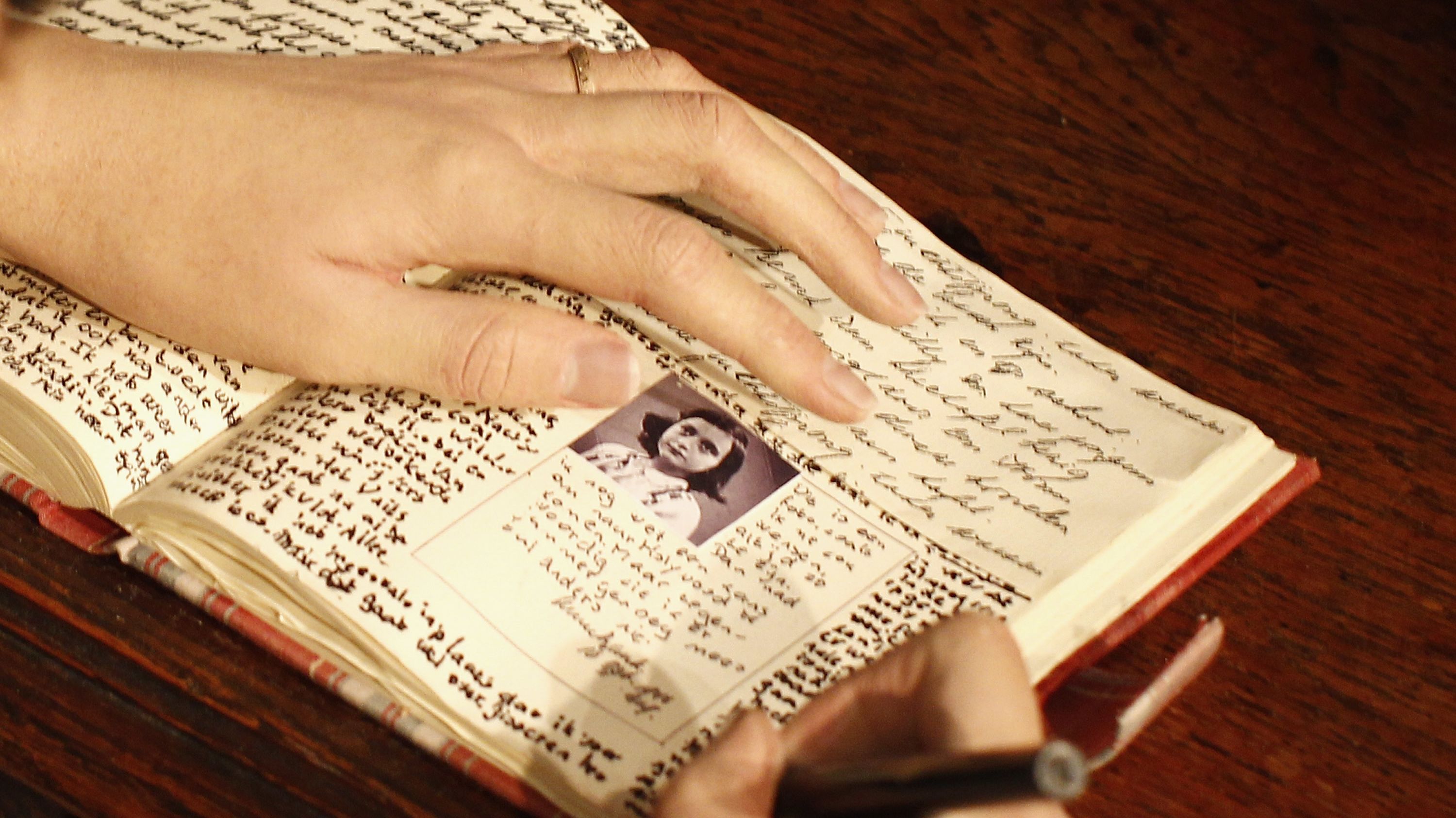 Anne Frank's Letters From Early World War II to Be Published in Full ...