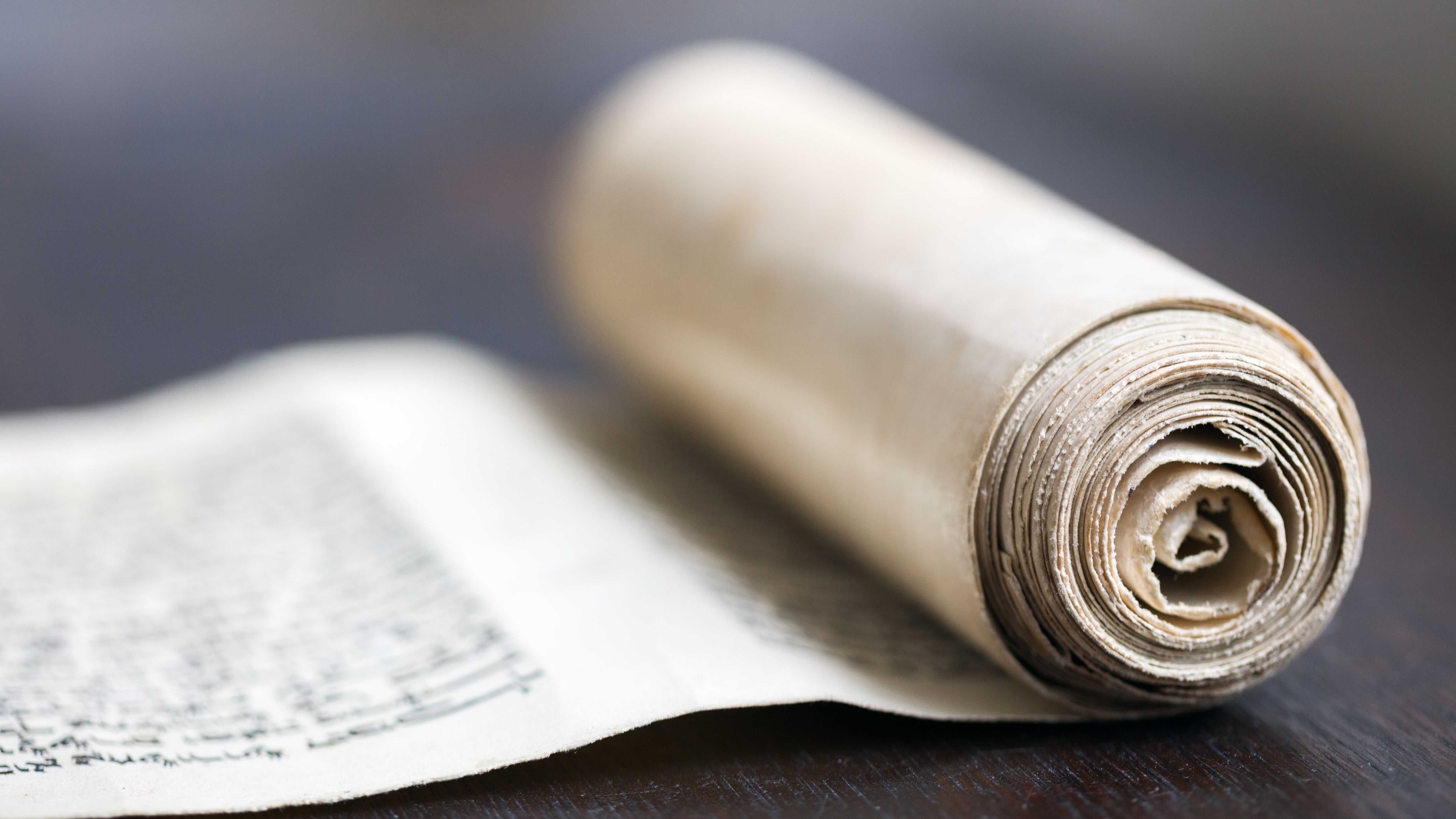 The World's Longest Thank-You Note Has 270,000 Signatures | Mental Floss