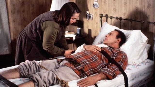 17 Facts About Misery On Its 25th Anniversary | Mental Floss