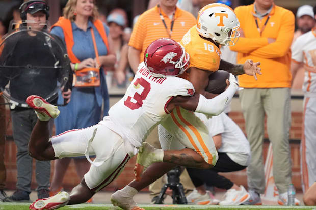 Razorbacks release depth chart ahead of game against No. 4 Texas A&M