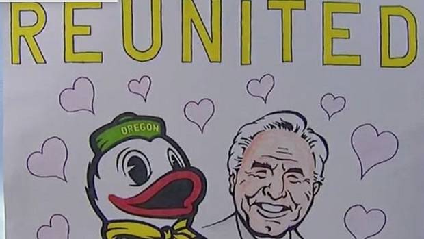 Best Oregon Ducks ESPN College GameDay Signs