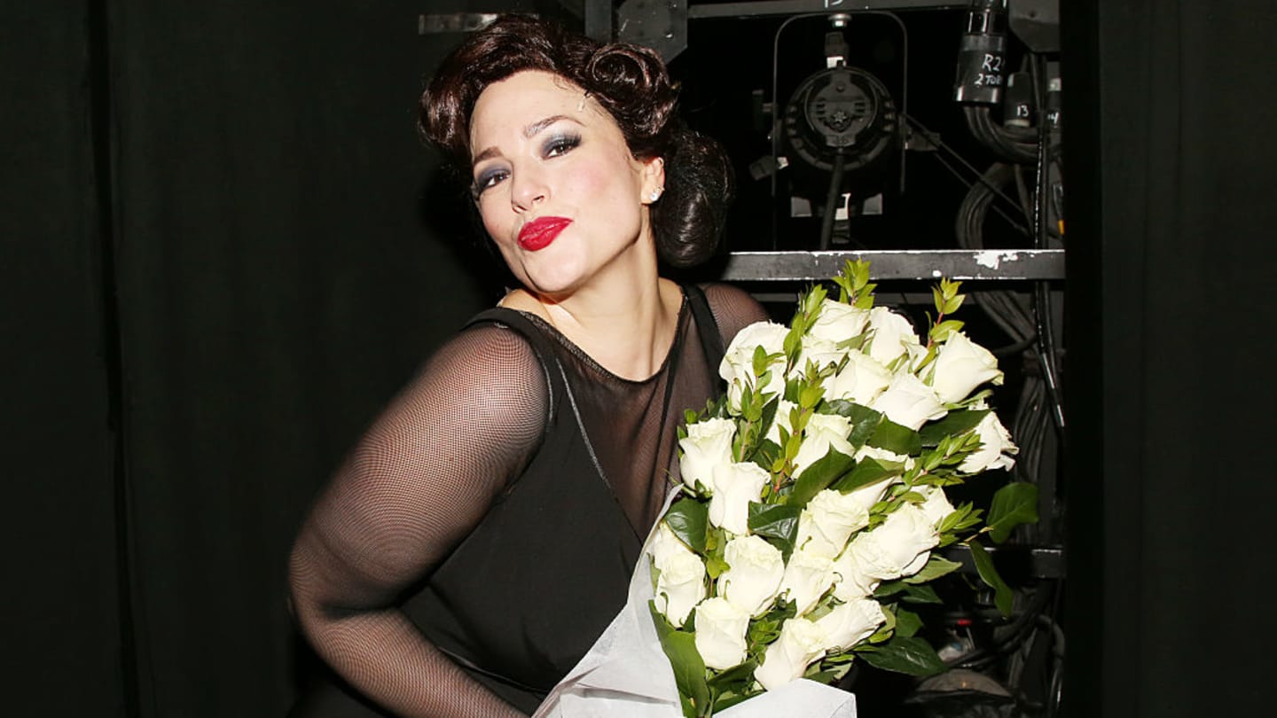 SI Swimsuit Week in Review: Ashley Graham’s ‘Chicago’ Debut, Gayle King ...