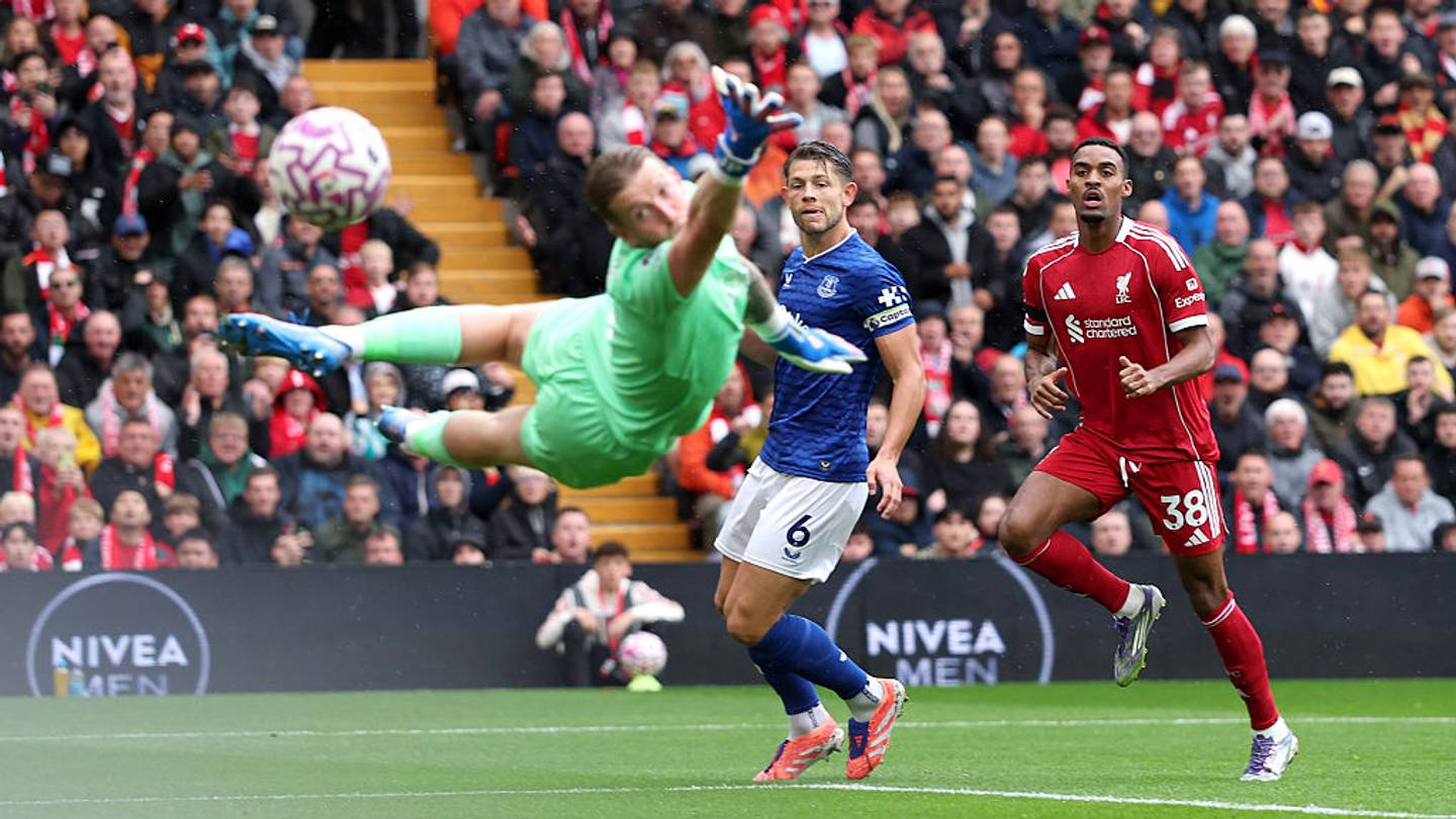 Premier League: Liverpool se lleva el derbi sobre el Everton y suma ...