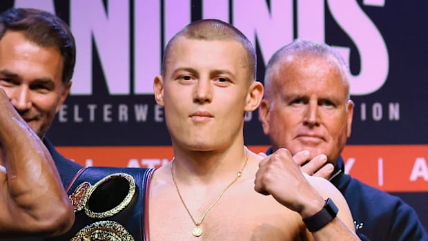 Boxing Tonight (9/27/25): Cards, Start Times & How To Watch Every Fight