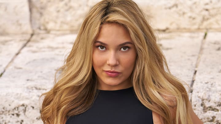 Stanford's Eileen Gu Featured in 2025 SI Swimsuit Issue