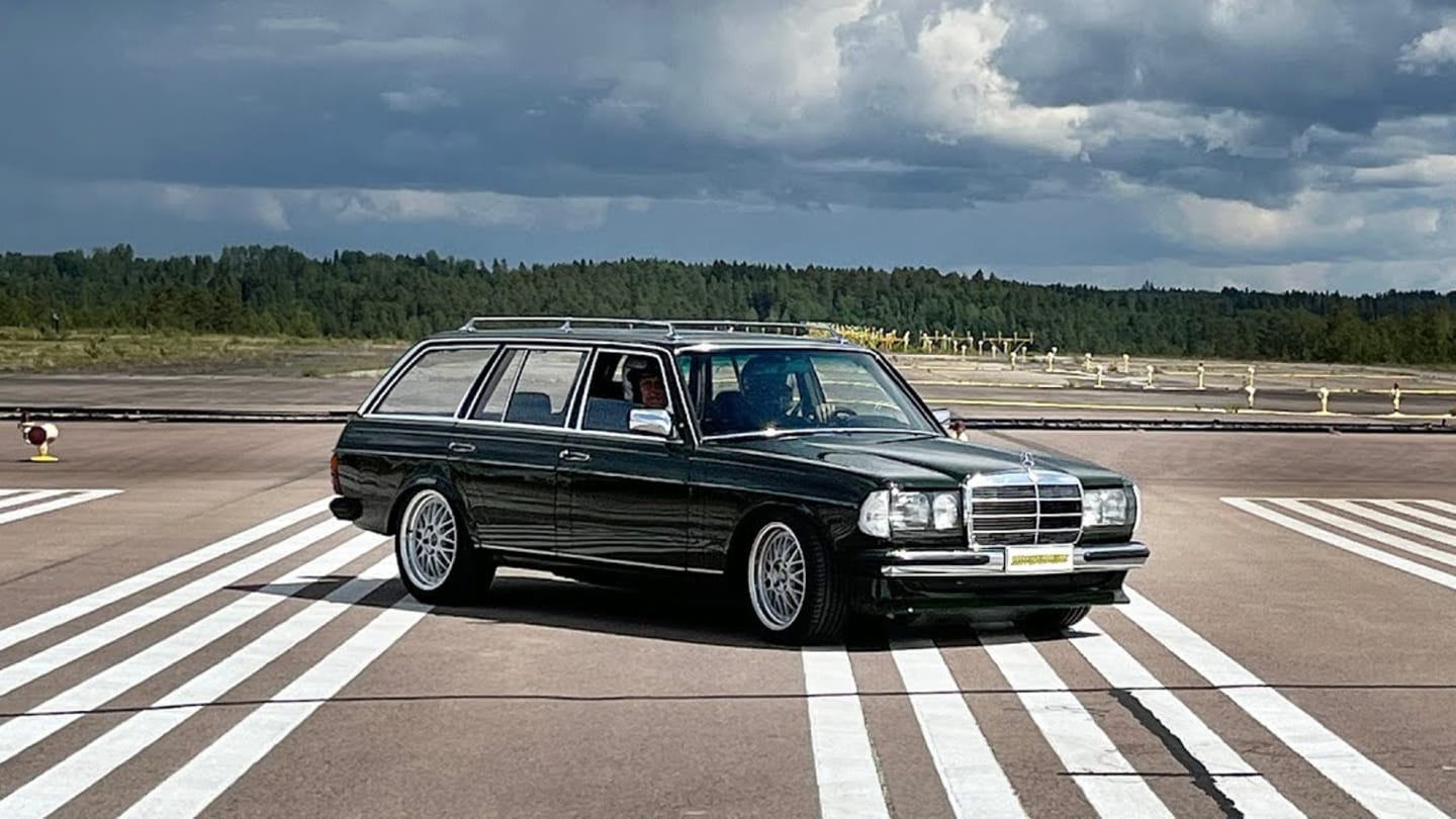 Mercedes Station Wagon Hits 200 MPH Within a Mile with Jaw-Dropping ...