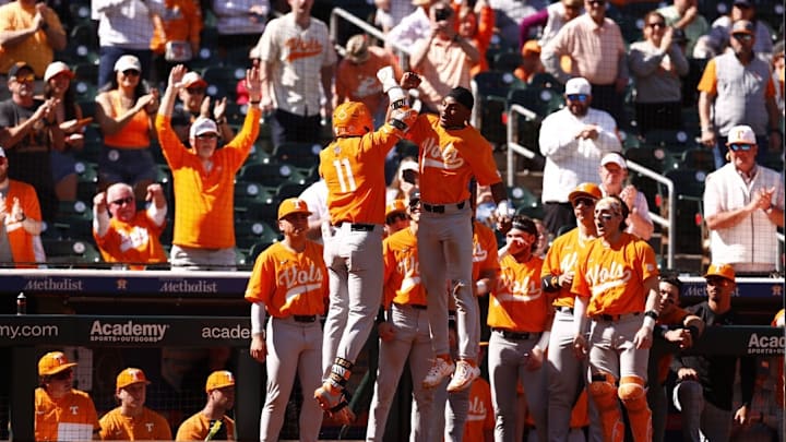 When Do the Tennessee Volunteers Play the Auburn Tigers Today?