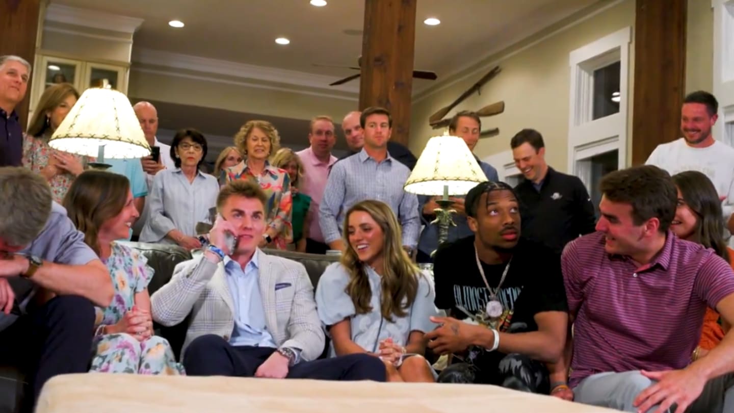 [WATCH] Bo Nix Gets NFL Draft Call From Denver Broncos: 'You Wanna Win ...