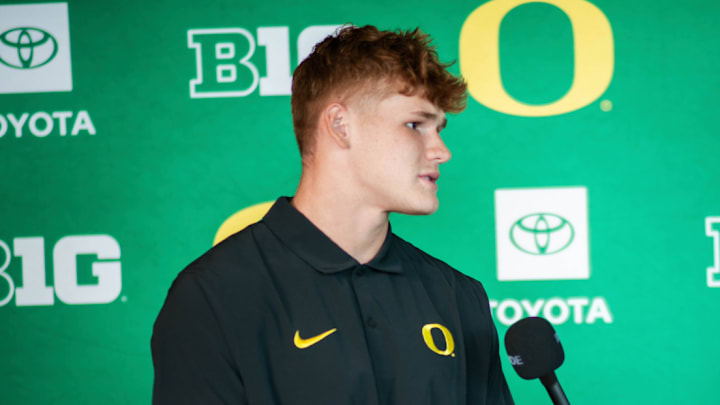 Oregon Ducks Quarterback Dante Moore Has 'Keys To Lamborghini' Says ...