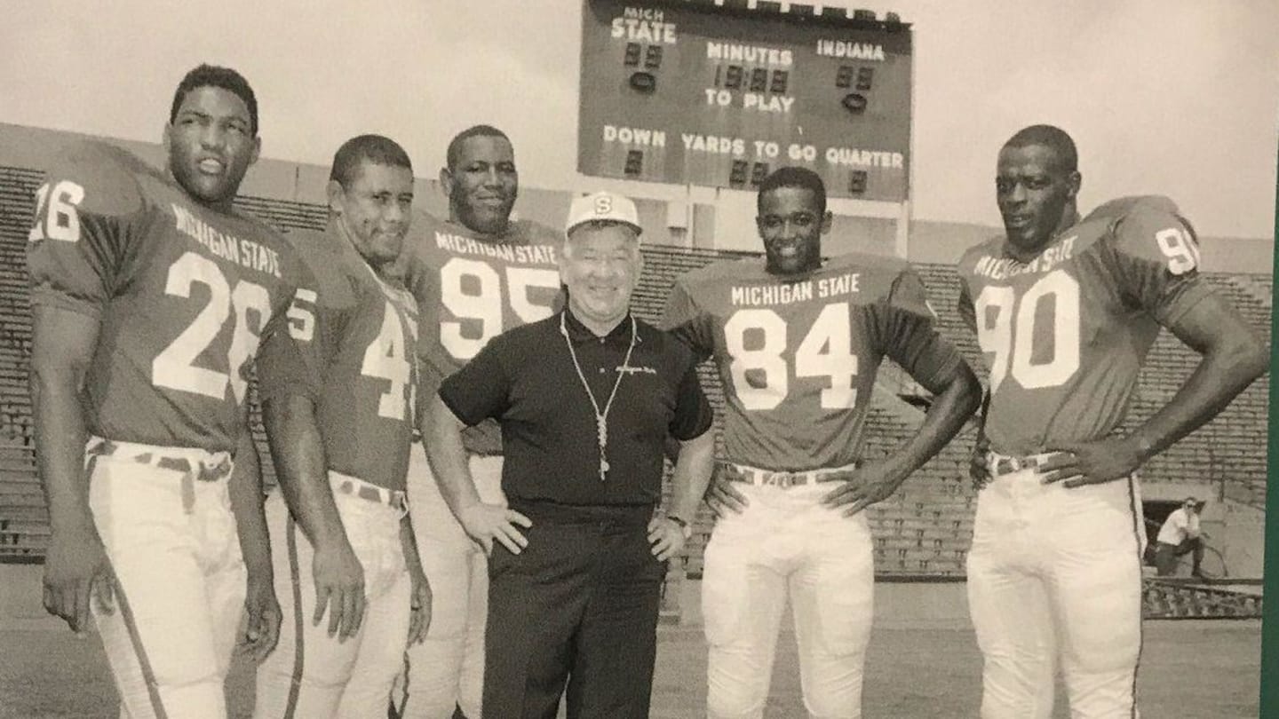 REPORT: Where Michigan State Spartans football ranks in AP Poll history