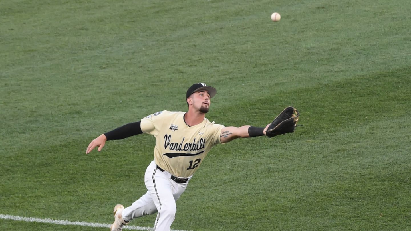 How Tim Corbin's Advice is helping Dominic Keegan as he Pursues Major ...