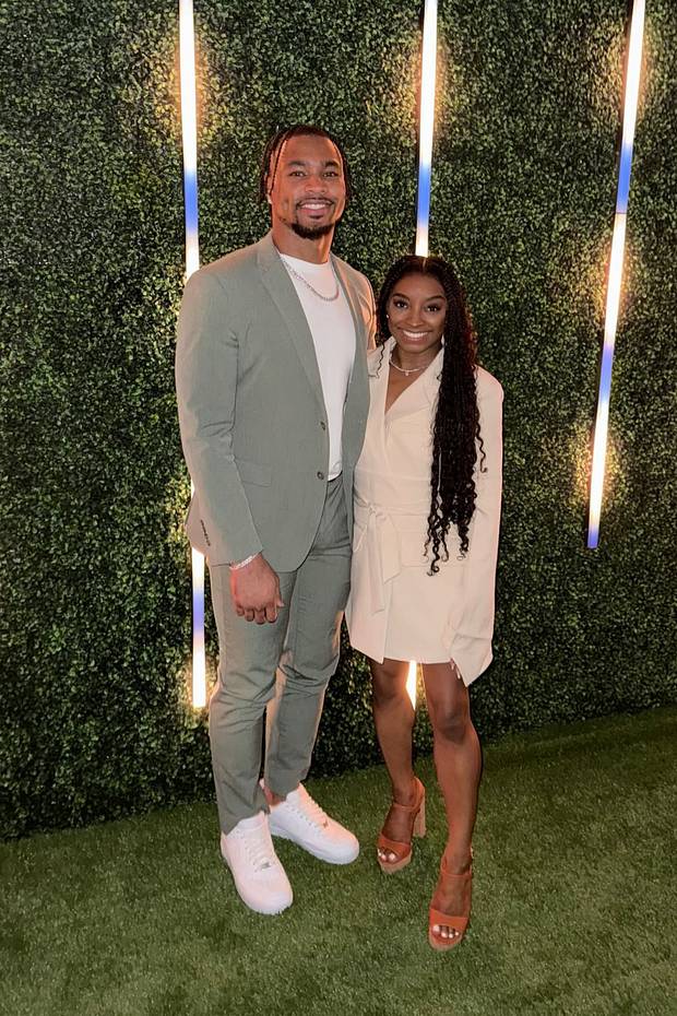 Simone Biles, NFL hubby have over-the-top purple Kentucky Derby ...