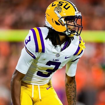LSU Football: Meet Freshman Linebacker Whit Weeks, An Emerging Star ...