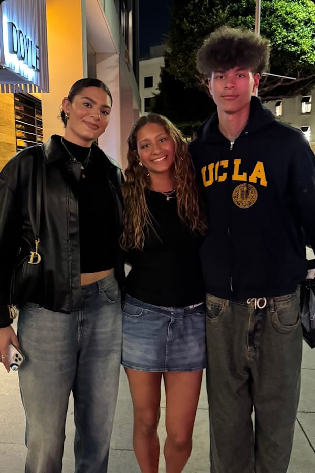 UCLA star Lauren Betts goes to crazy levels to land 5-star sister ...
