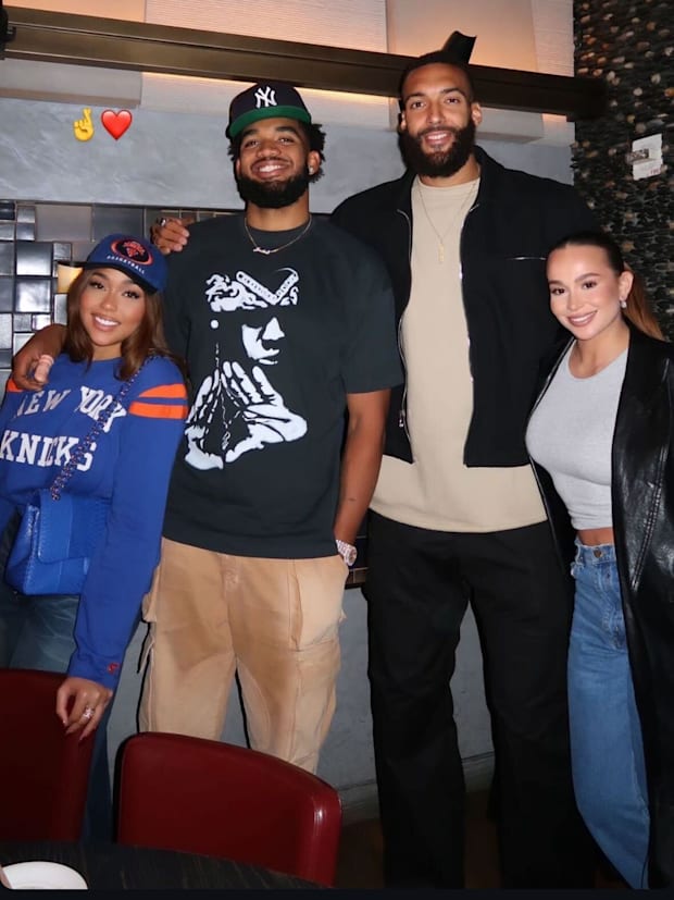 Karl-Anthony Towns’ gf Jordyn Woods Knicks fit wins ex-teammate couples ...