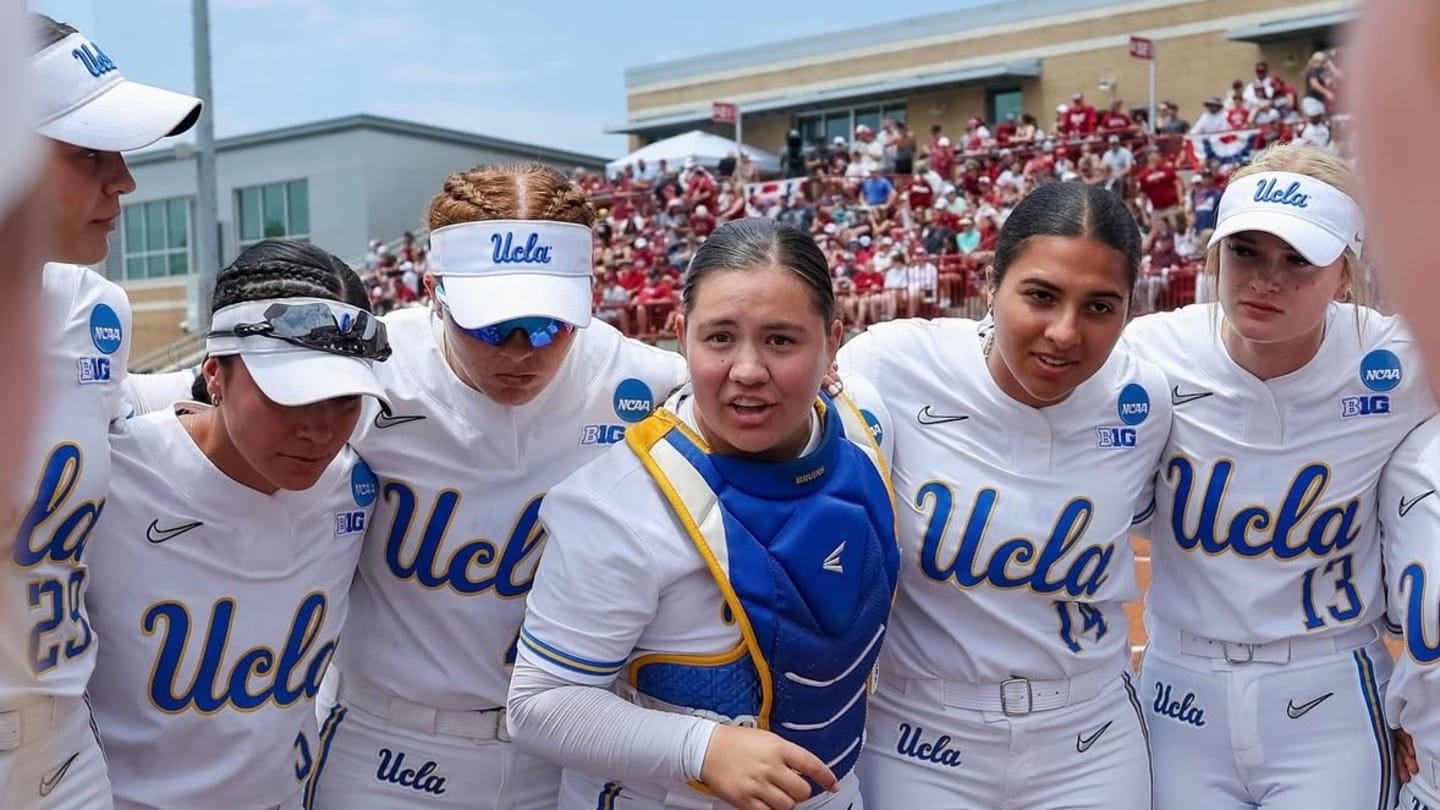 Former Arizona Softball Pitcher Transfers to UCLA
