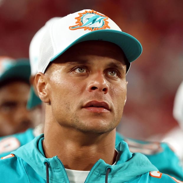 Bills bring former All-Pro safety back to Buffalo after one year in ...