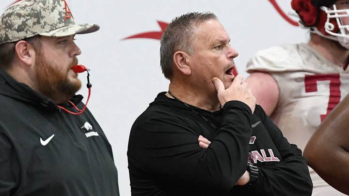 Arkansas Razorbacks become leaders for 4-star offensive lineman