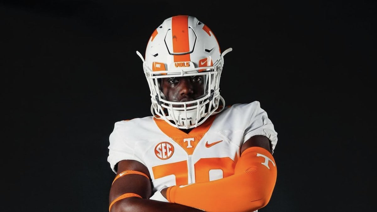 David Sanders Jr. Returning To Tennessee
