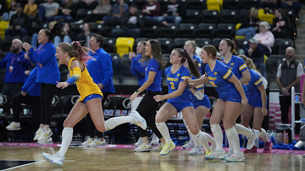 Iowa Girls State Volleyball: Class 3A, 2A, 1A Quarterfinals