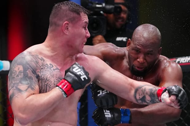 UFC's Derrick Lewis Fights an Undefeated Ex-Kickboxer This Weekend