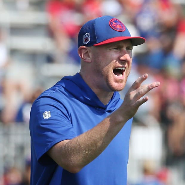 Joe Brady has 'proud' father moment as Bills' offensive coordinator