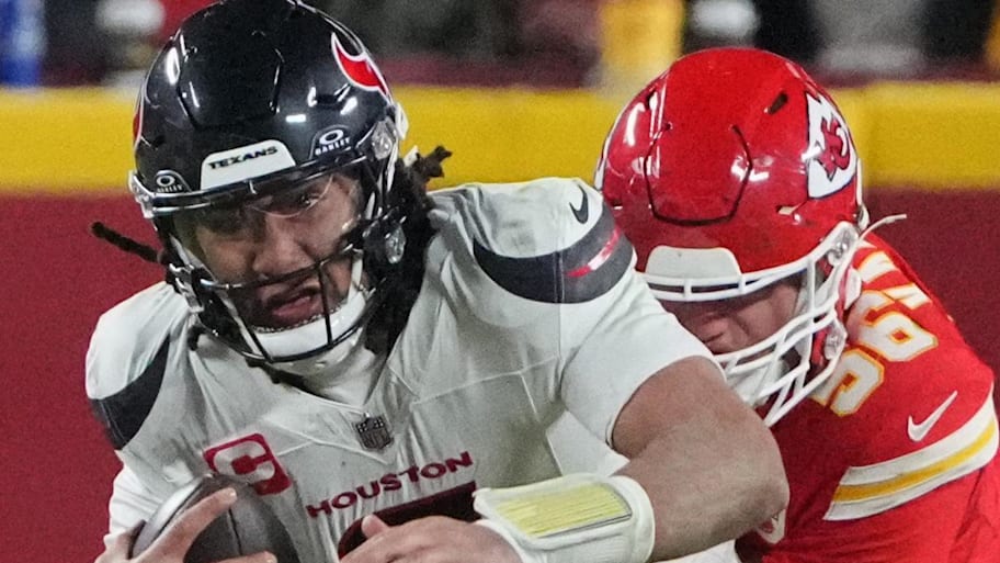 Chris Jones on why Chiefs’ Pass Rush 'Needs the Cigar’ | Yardbarker