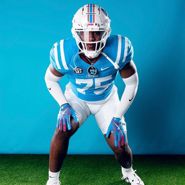 No. 1 Offensive Lineman in Mississippi, Ole Miss Pledge to Visit for ...