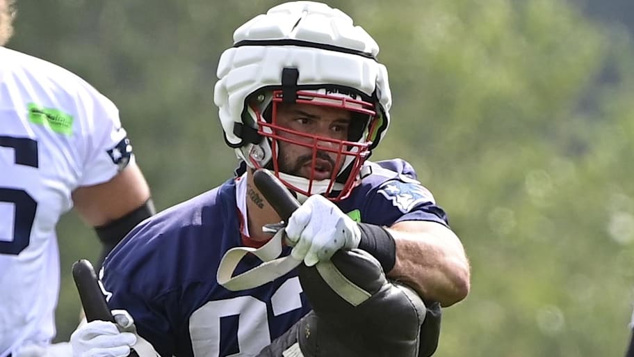 Zac Taylor Praises New Bengals Defensive Tackle Lawrence Guy