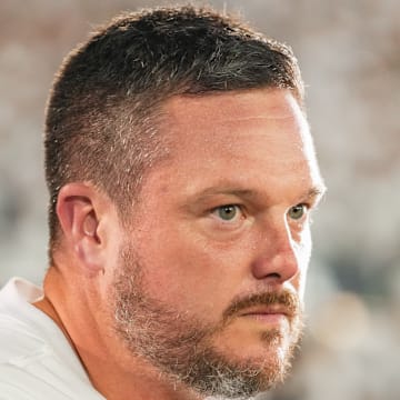 Why Quarterback Luke Moga's Play Should Excite Oregon Ducks Fans