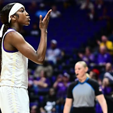 Kim Mulkey, LSU Women's Basketball Lands Commitment From Top-15 ...