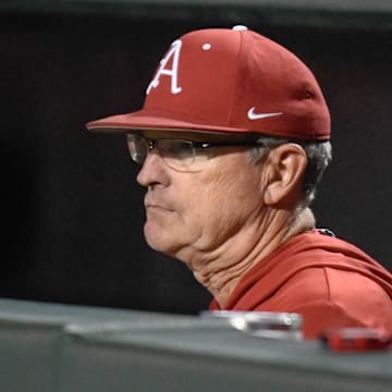 McEntire's herculean effort ensures Arkansas Razorbacks sweeps LSU