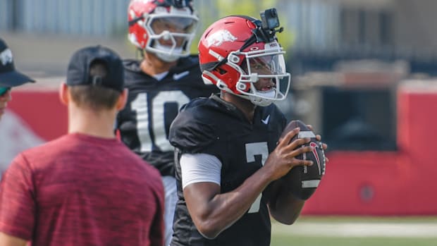 Antonio Jordan got Fouch's attention with big block in Arkansas ...