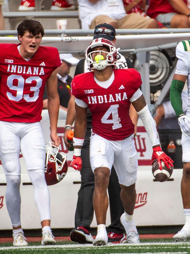 Several Former Indiana Football Players Sign Contracts With NFL Teams