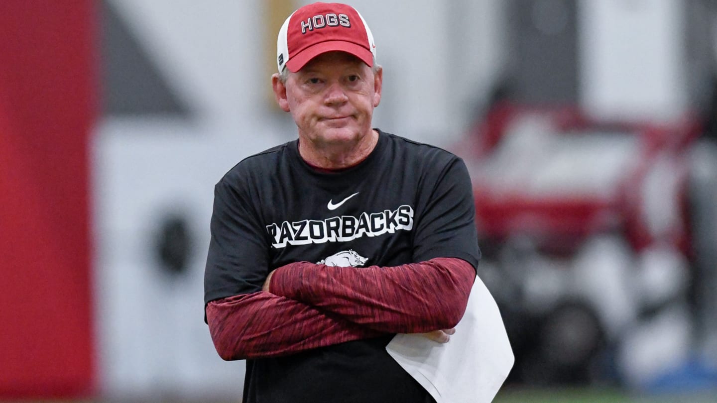 Bobby Petrino focuses on energy, play calling in Arkansas Razorbacks ...