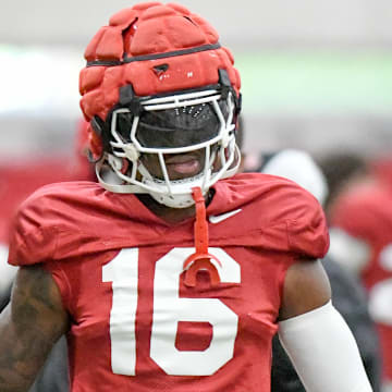 Arkansas Razorbacks tight end shares story why he is no longer on team