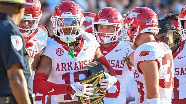 Arkansas Razorbacks' defense will face toughest passing attack of season
