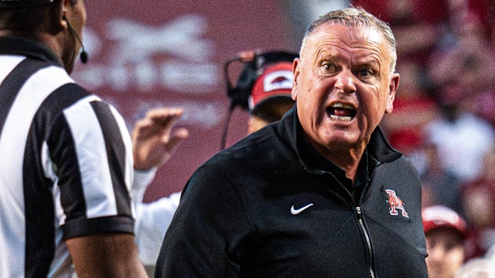 Who will win between Arkansas Razorbacks, Missouri Tigers