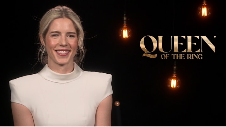 Emily Bett Rickards Shines As The Great Mildred Burke In 'Queen of the ...