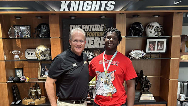 Florida 2026 4-star DT James Johnson covers visits; Syracuse trip possible