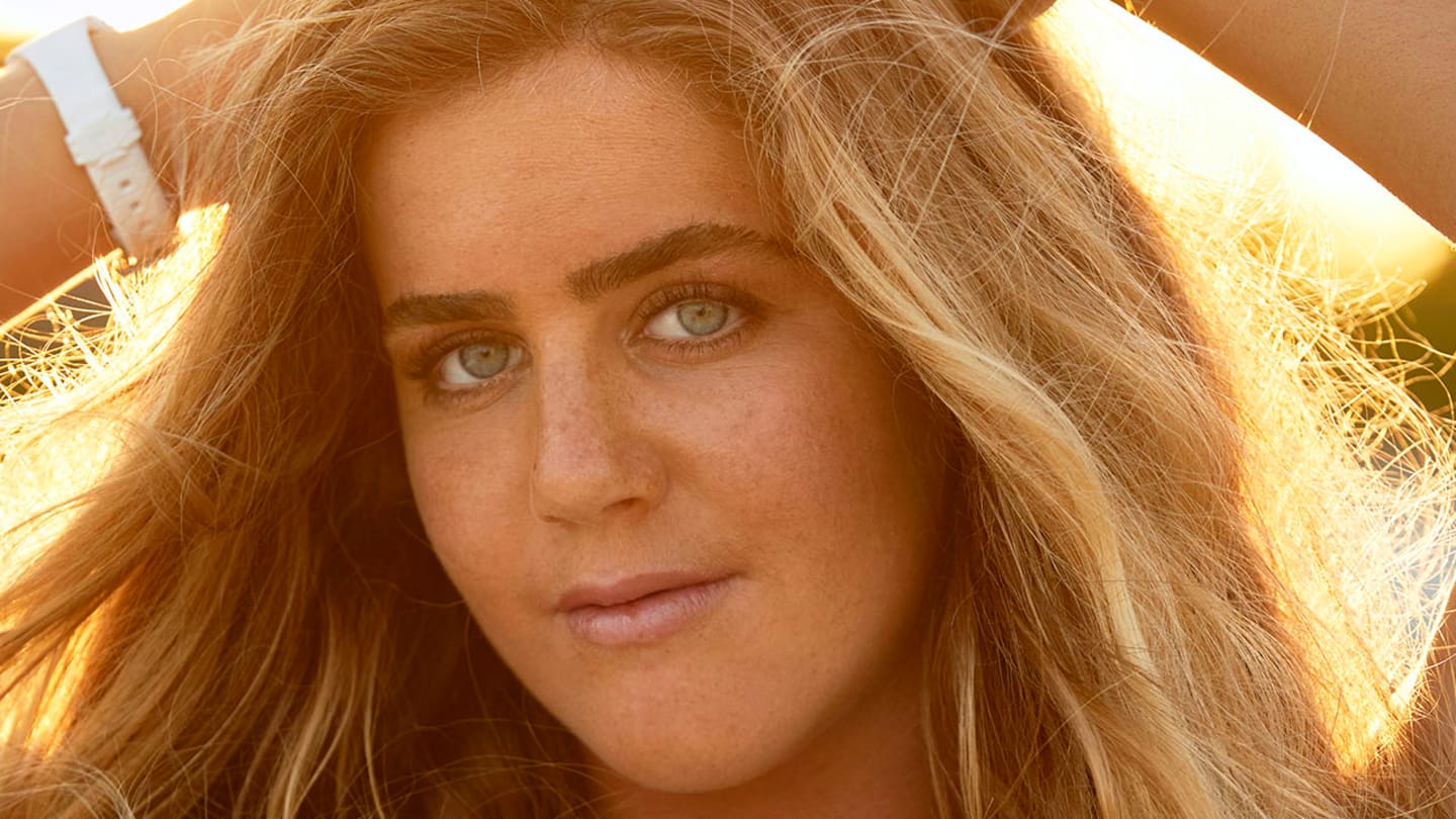 Caroline Marks Put on a Surfing Show During SI Swimsuit Debut in Turks ...