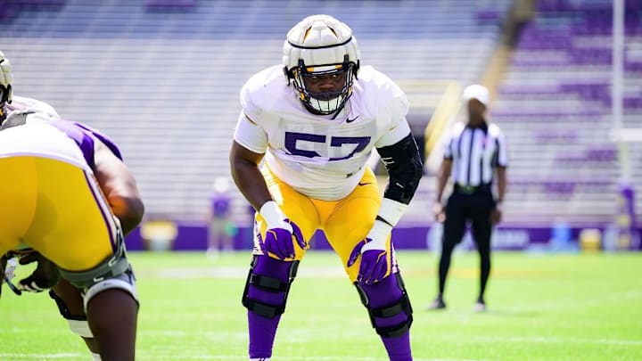 LSU Football Offensive Lineman, Five-Star Freshman Has Brian Kelly's ...