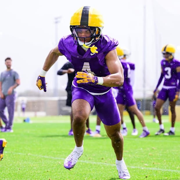 LSU Football Depth Chart: Projecting the Starters Against Clemson Tigers in Week 1