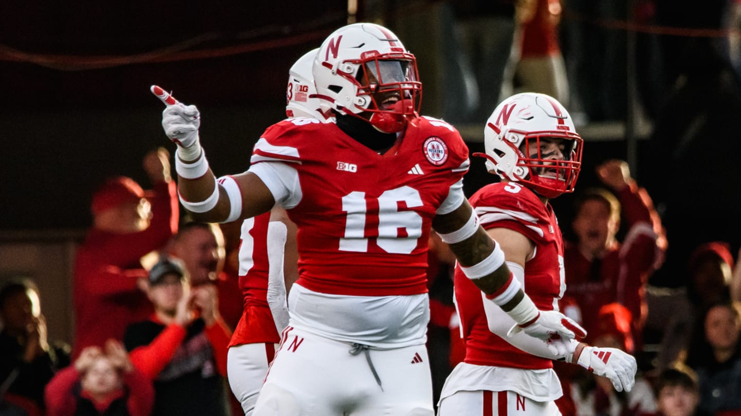 Nebraska Defensive Lineman Elijah Jeudy Balancing Football, Fatherhood ...