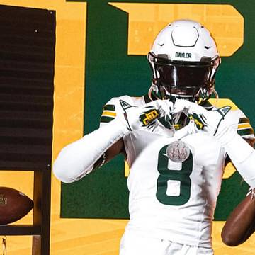 Heavy is the Head: What the Baylor Bears Are Battling in Big 12 ...