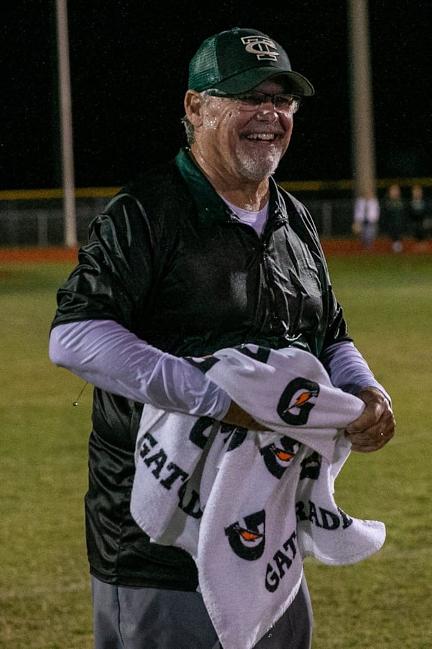 Former Florida Gator Chris Rainey Bringing "Old School" Mentality as Coach