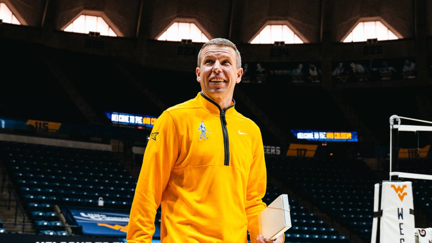WVU to Tip Off New Hoops Season with Unique Event at Historic Woodburn Hall